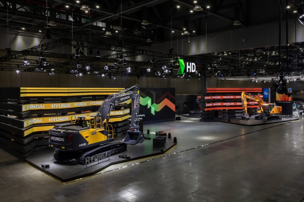 HD Hyundai Unveiled New Smart Construction Equipment Models at Seoul ...