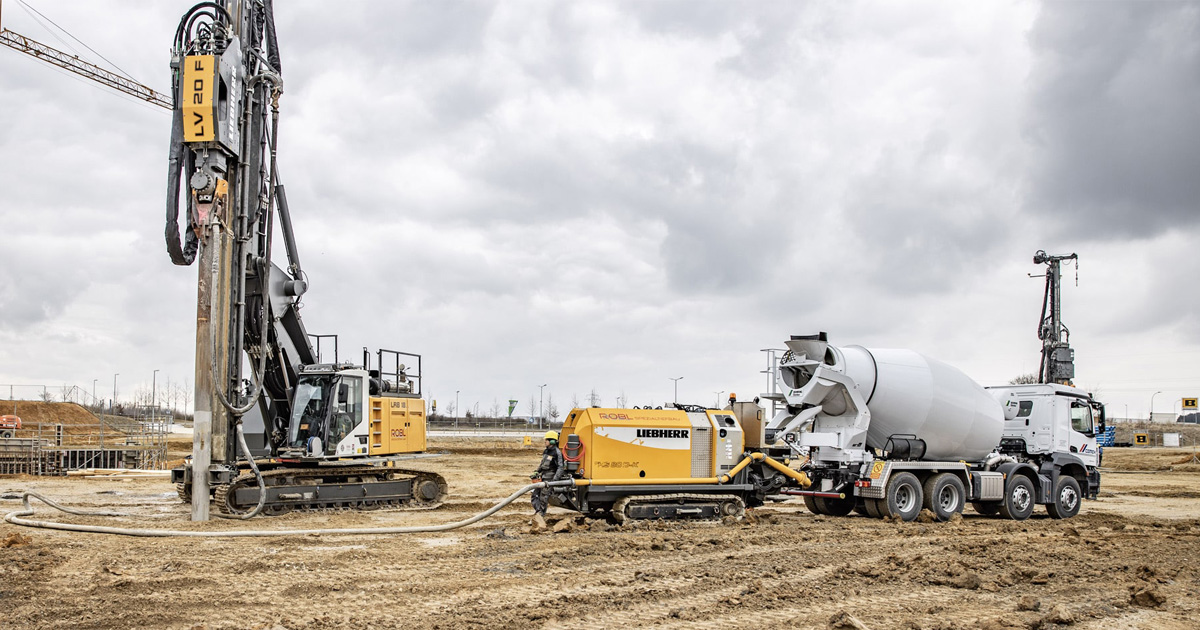 Liebherr discloses the successor to its LRB16 and LRB18 - Africa Mining ...